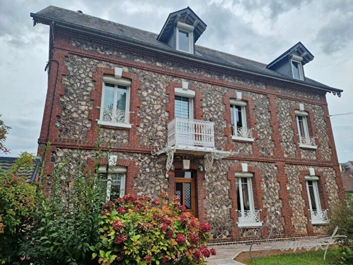 Maison à vendre - Lillebonne - 5 pièces - 3 chambres