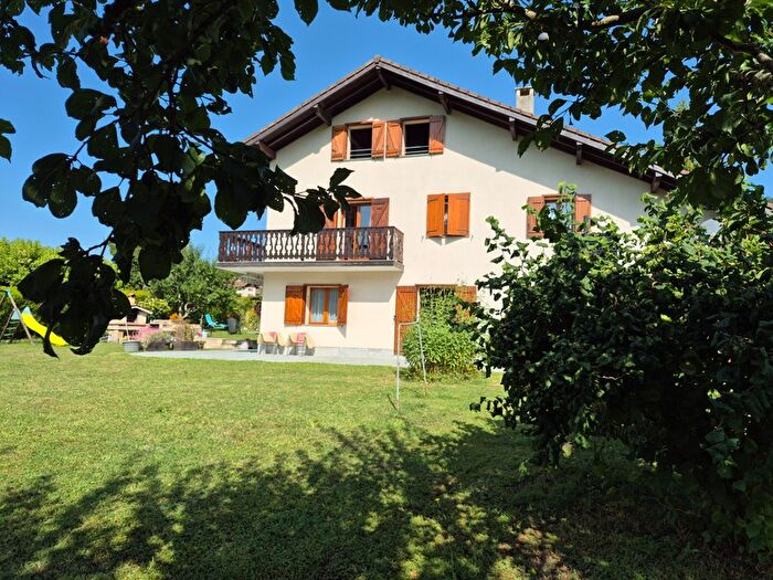 Maison à vendre - Burdignin - 8 pièces - 6 chambres