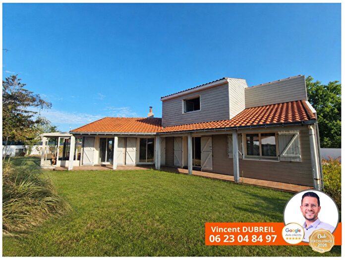 Maison 7 pièces à vendre - Saint-Julien-de-Concelles