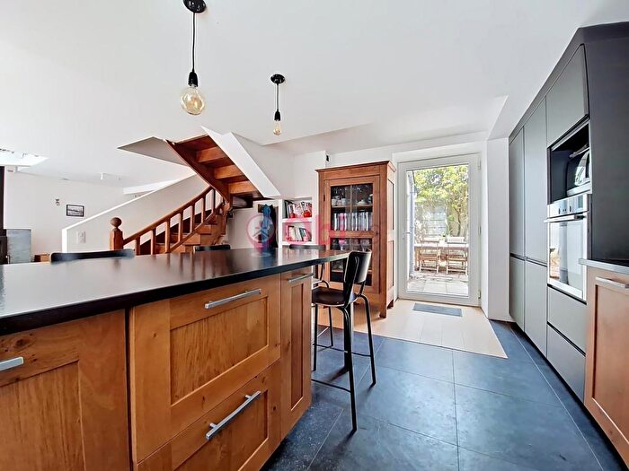 Maison 8 pièces à vendre - Cast