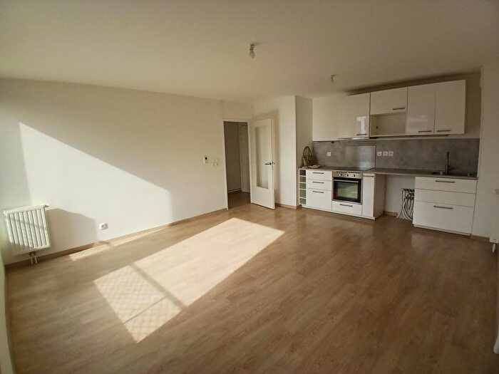 Lille, Moulins : Appartement 3 pièces à louer