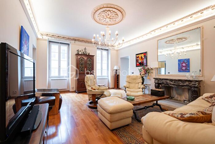 Appartement à vendre - Annecy, Centre-ville, Vieille ville, Marquisats - 5 pièces - 4 chambres