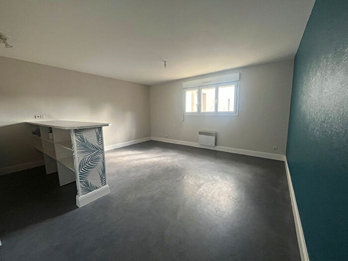 Appartement 2 pièces à Châtellerault, Est, à louer