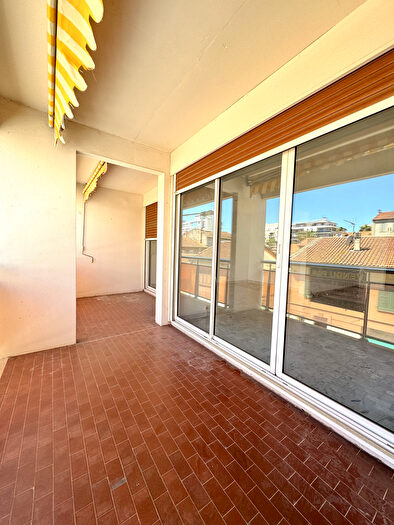 Appartement 4 pièces à Hyères, Centre-ville, à vendre