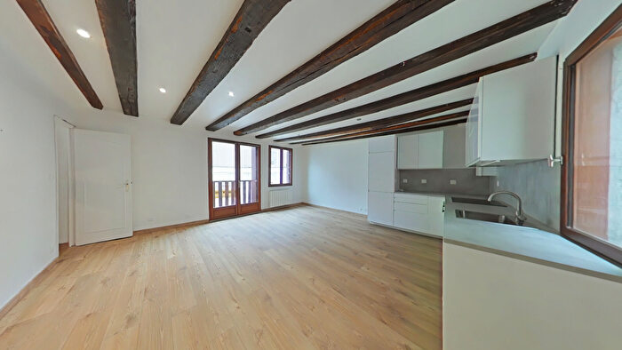 Appartement à vendre - Tours, Cathédrale - 2 pièces - 1 chambre