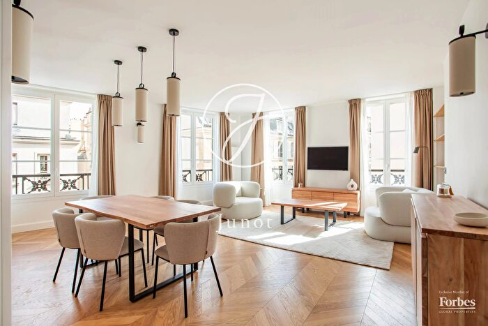 Appartement 3 pièces à louer à Paris 1er, Vendôme