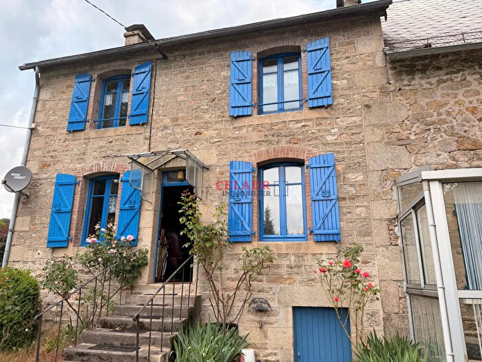 Maison 5 pièces à Grandsaigne, à vendre