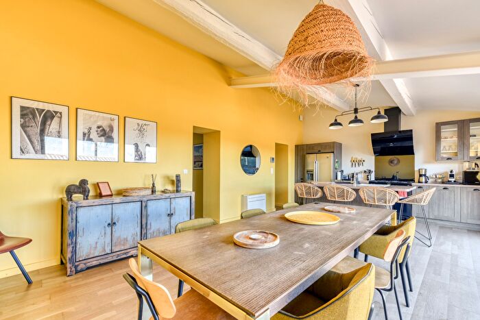 Maison à vendre - Peyriac-de-Mer - 7 pièces - 6 chambres