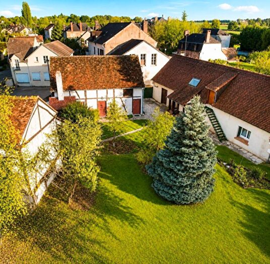 Maison 7 pièces à vendre - Champcevrais