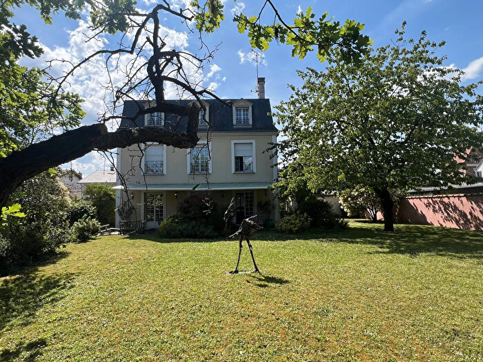 Maison à vendre - Saint-Maur-des-Fossés, Champignol - 10 pièces - 6 chambres