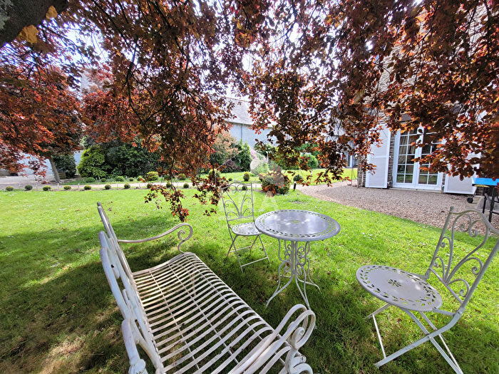 Maison à vendre - Dol-de-Bretagne - 11 pièces - 7 chambres