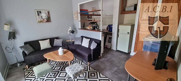 Appartement à louer - Vendôme - 3 pièces - 2 chambres