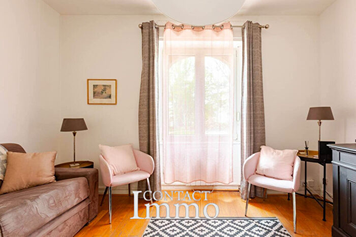 Appartement à louer - Colmar, Saint-Antoine - 3 pièces - 2 chambres