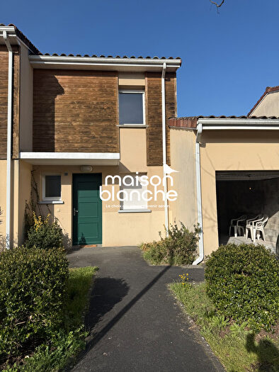 Maison à vendre - Les Billaux - 5 pièces - 3 chambres