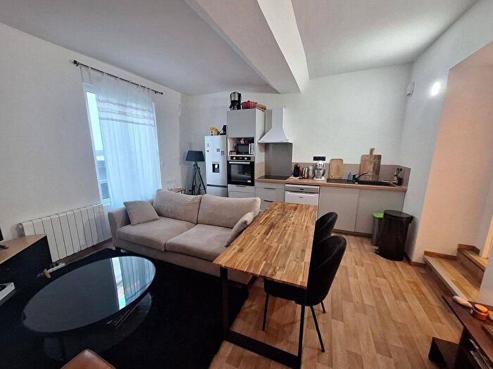 Appartement à louer - Centre, Angers - 3 pièces - 2 chambres