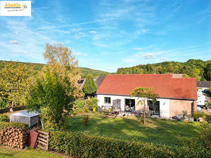 Maison 4 pièces à vendre à Sermaise