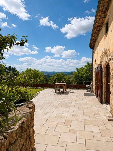 Colombier-le-Jeune - Maison 6 pièces à vendre