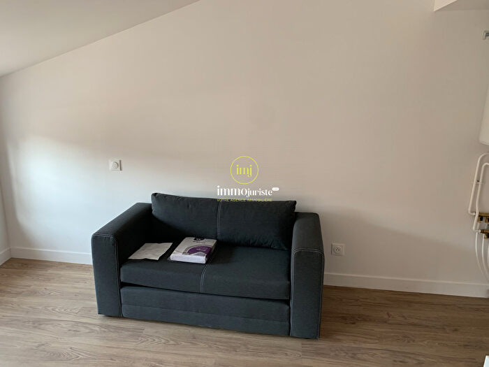 Appartement à louer - Limoges, Centre-ville, Hôtel de Ville, Emailleurs - 1 pièce