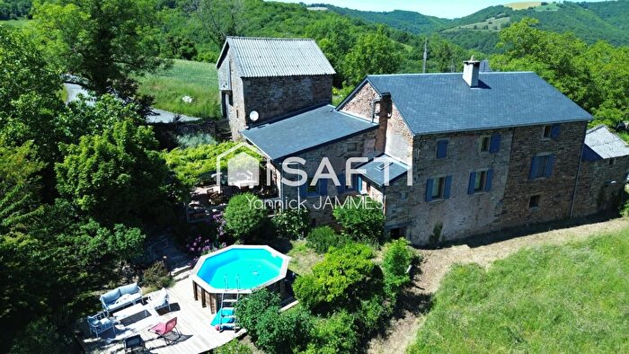 Maison 7 pièces à vendre à Coupiac
