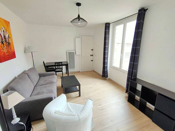Appartement à louer - Alsace, Saint-Germain-en-Laye - 1 pièce