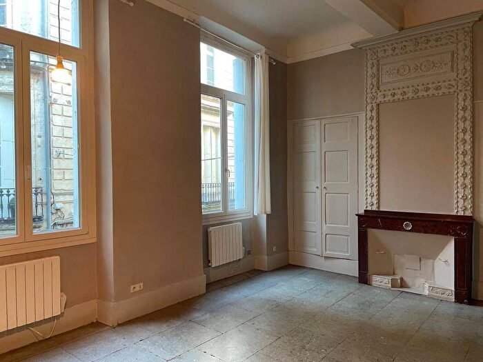 Appartement à louer - Centre Historique, Montpellier - 3 pièces - 2 chambres