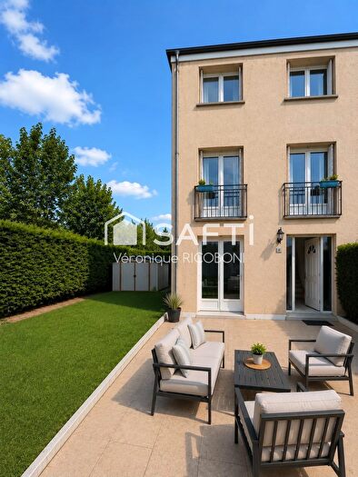 Maison 6 pièces à vendre à Maurepas, Les Bessières