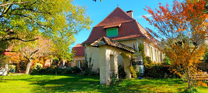 Maison à vendre - Mussidan - 7 pièces - 4 chambres