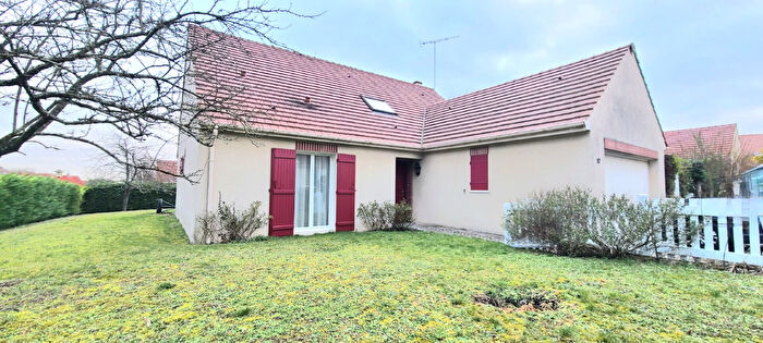 Maison à vendre - La Chapelle-en-Serval - 8 pièces - 5 chambres