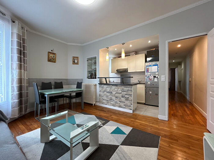 Appartement à louer - Les Pavillons-sous-Bois, Coquetiers - 3 pièces - 2 chambres