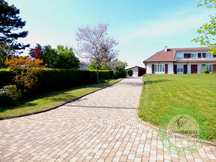 Maison 7 pièces à La Tour-de-Salvagny, à louer
