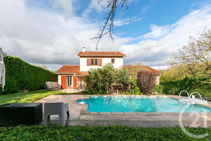 Maison à vendre - Jassans-Riottier - 7 pièces - 6 chambres