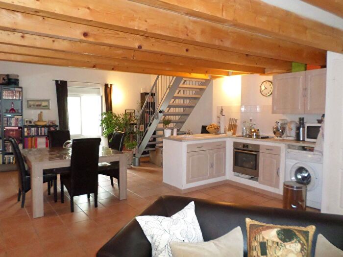 Centre Ville, Sorgues : Appartement 2 pièces à louer