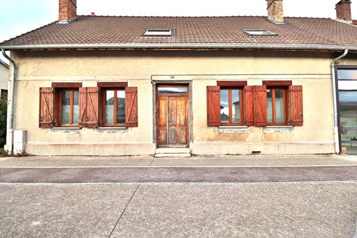 Maison à vendre - Saint-Parres-aux-Tertres - 5 pièces - 4 chambres