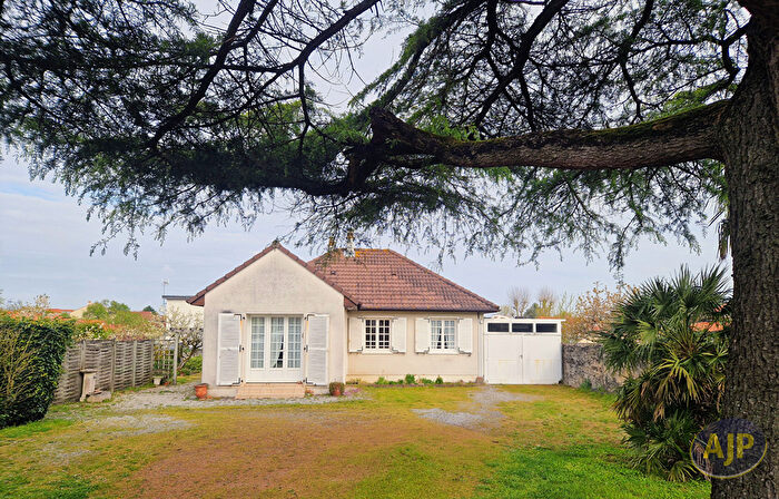 Maison à vendre - Cugand - 4 pièces - 3 chambres