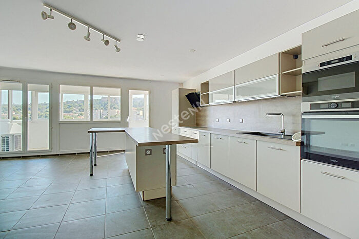 Vitrolles - Appartement 2 pièces à louer