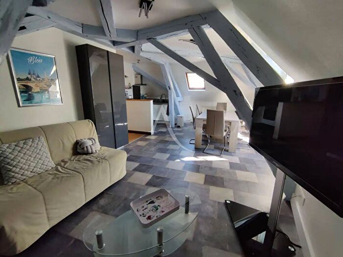 Centre Ville, Blois : Appartement 3 pièces à louer