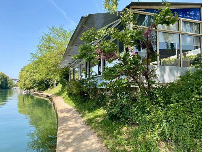 Appartement à vendre - Le Perreux-sur-Marne, Prairie de Nogent, Parclairs - 10 pièces - 4 chambres