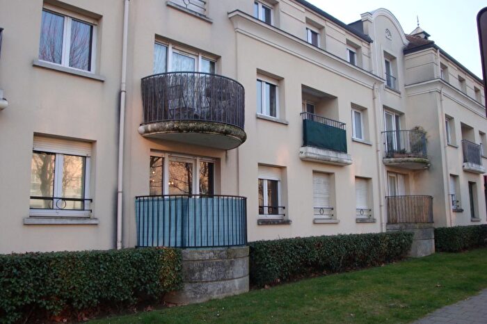 Bussy-Saint-Georges, Violennes, Village - Appartement 2 pièces à louer