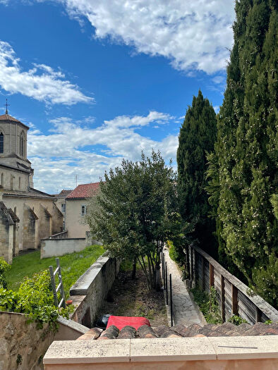 Maison à vendre - Sauveterre-de-Guyenne - 8 pièces - 4 chambres