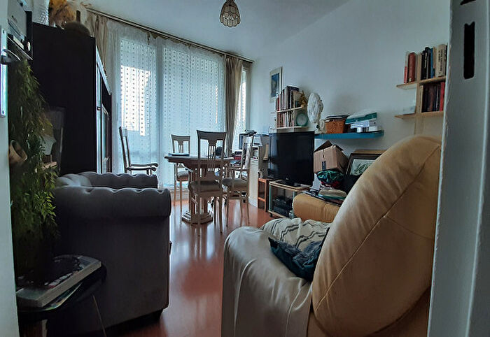 Appartement à vendre - Sevran - 3 pièces - 2 chambres