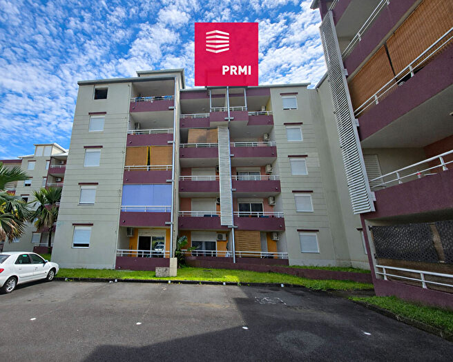 Appartement 2 pièces à vendre à Saint-Benoît, Centre-ville Rive droite
