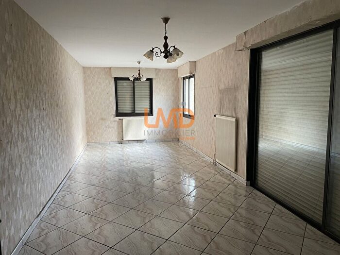 Maison à vendre - Decazeville - 6 pièces - 4 chambres