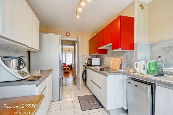 Appartement à vendre - Saint-Max - 4 pièces - 2 chambres