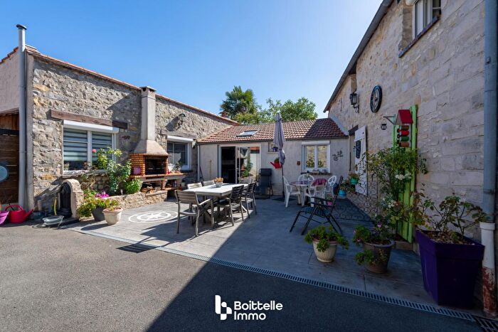 Maison 8 pièces à vendre à Achères-la-Forêt