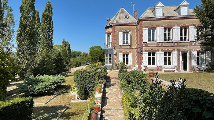 Maison à vendre - Damville - 12 pièces - 7 chambres