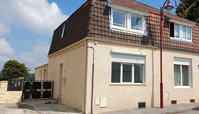 Maison 4 pièces à louer - Neuville-sur-Escaut