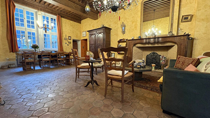 Appartement à vendre - Chalon-sur-Saône, Centre-ville - 5 pièces - 4 chambres