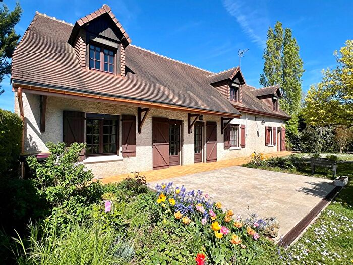 Maison 7 pièces à vendre à Naveil
