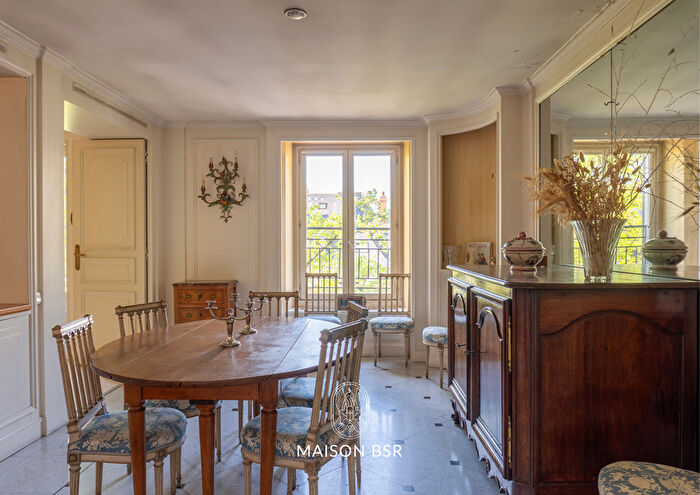 Appartement 5 pièces à Nantes, Centre-ville, à vendre