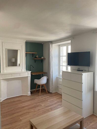 Centre Ville, La Rochelle : Appartement 2 pièces à louer